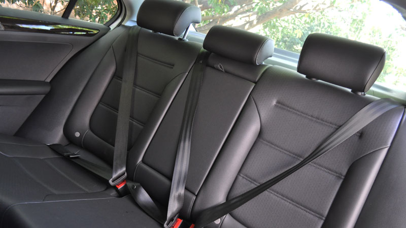 Probamos el Volkswagen Vento 2.5 Luxury Tiptronic - 16 Valvulas