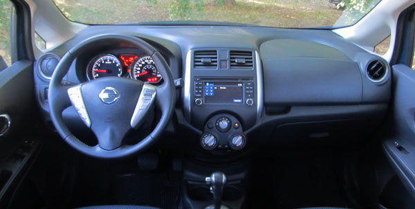 Probamos el Nissan Note Exclusive con caja CVT - 16 Valvulas