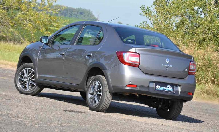 Prueba Nuevo Renault Logan Intens con caja CVT - 16 Valvulas