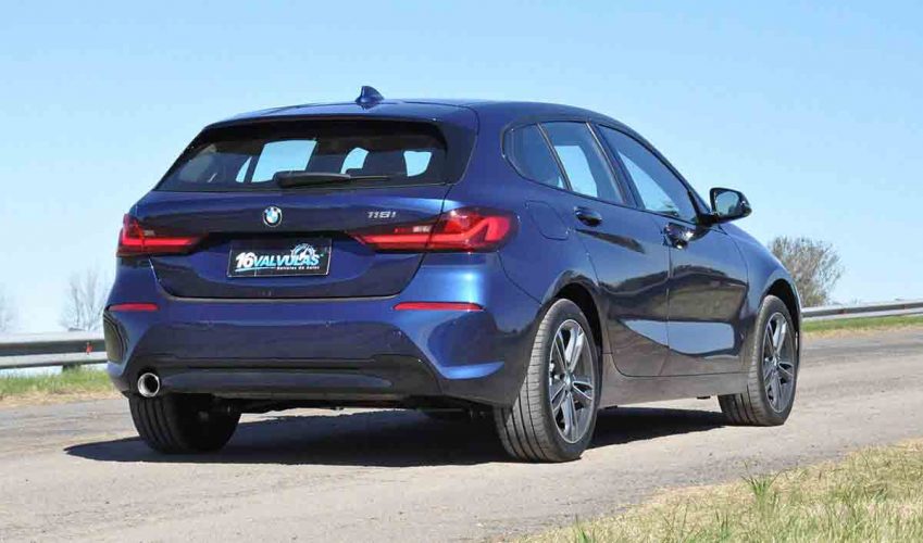 Test Drive BMW 118i Sportline - 16 Valvulas