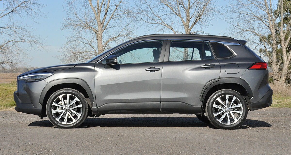 Test Drive Toyota Corolla Cross 2.0 SEG - 16 Valvulas