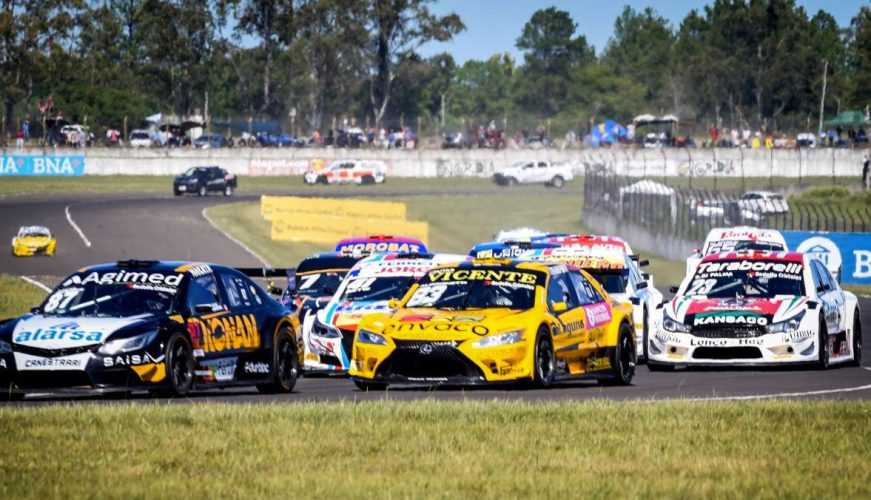 Los neumáticos Pirelli acompañan al Top Race en 9 de Julio - 16 Valvulas